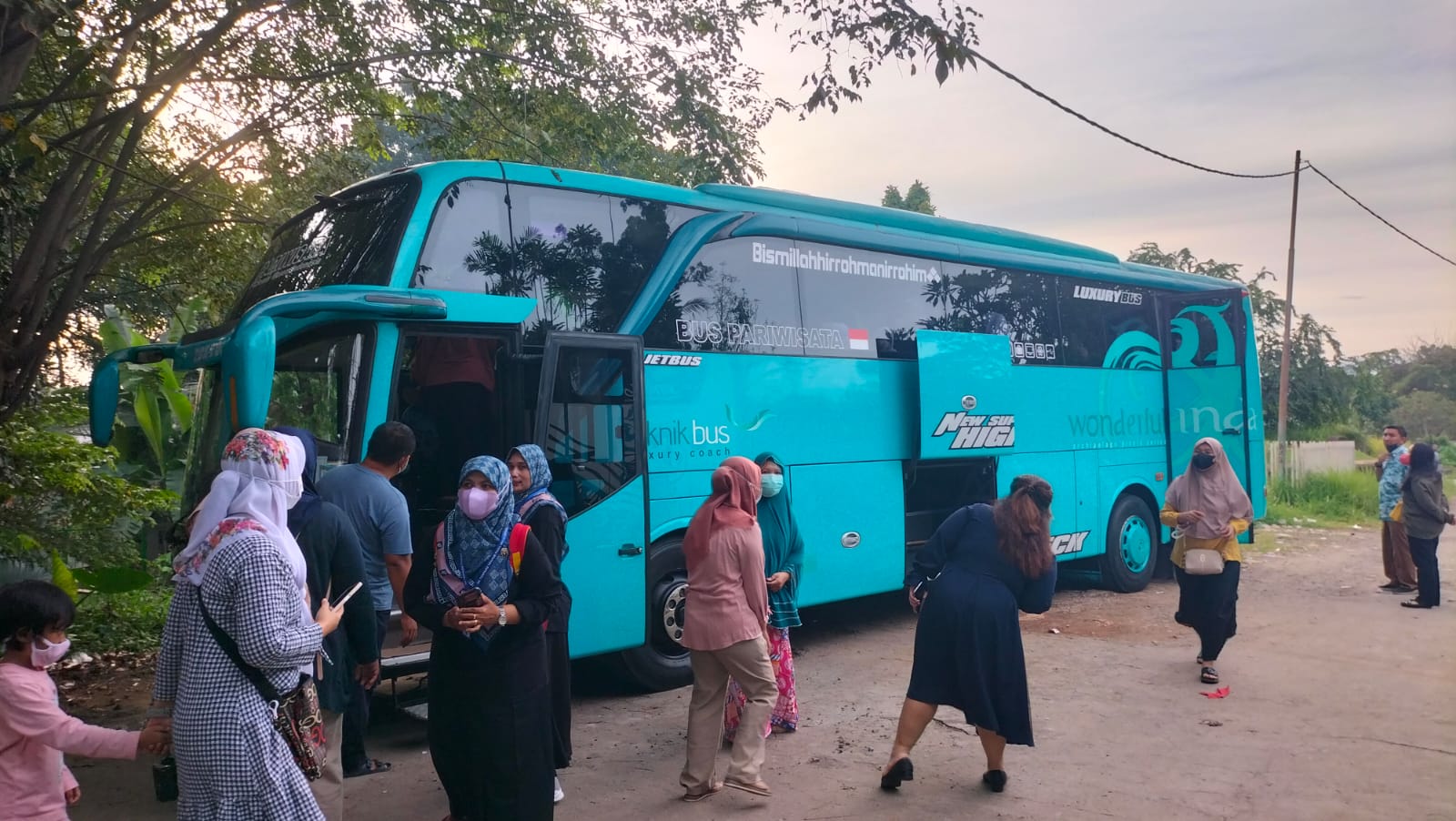 Penyedia Sewa Bus Pariwisata - Jakarta Bus